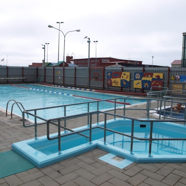 Stokkseyri swimming pool | Visit South Iceland