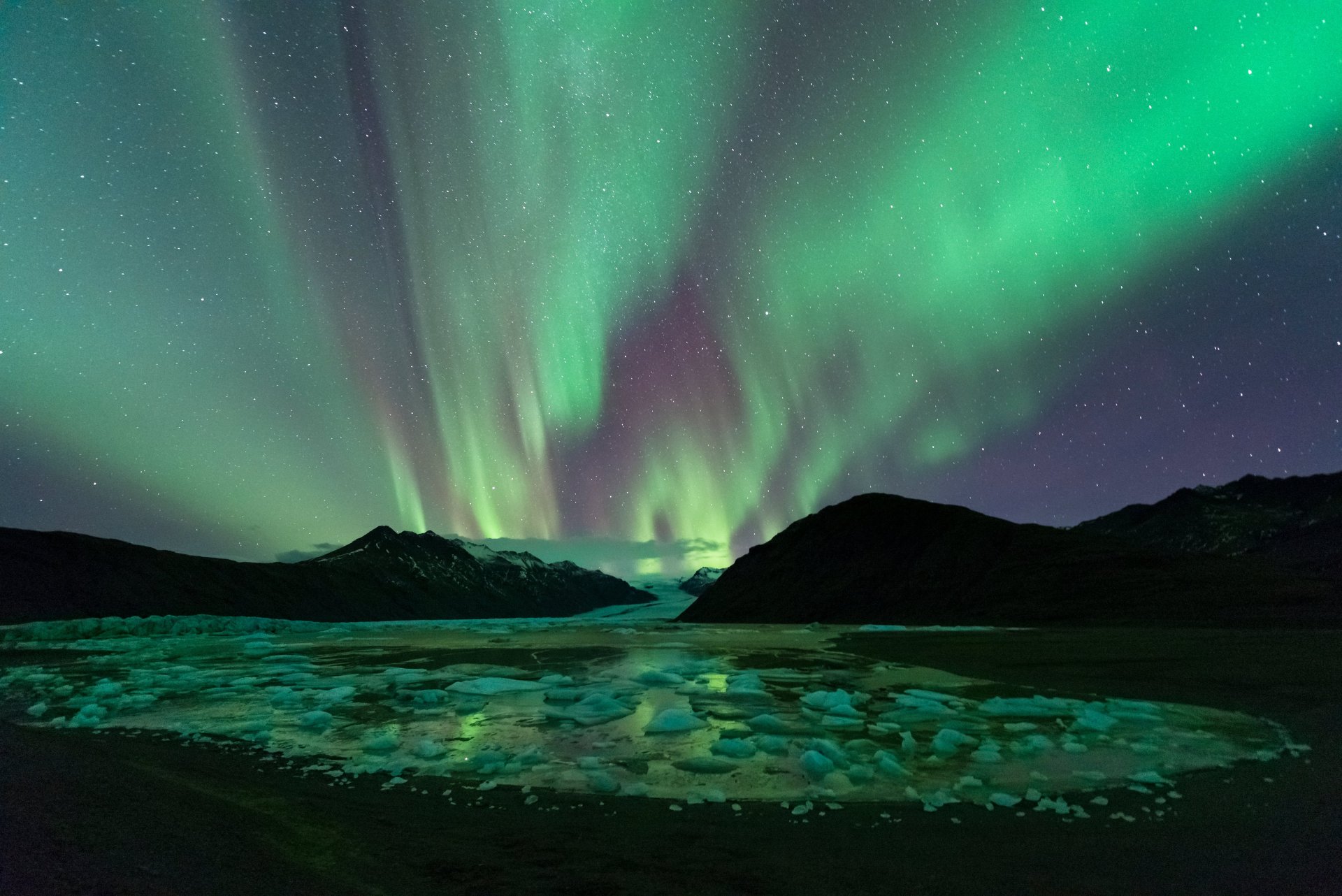 Iceland at Night: Your Guide to the Northern Lights | Visit South Iceland