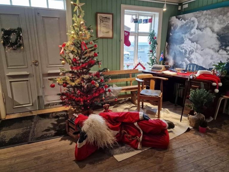 Icelandic Christmas Traditions | Visit South Iceland